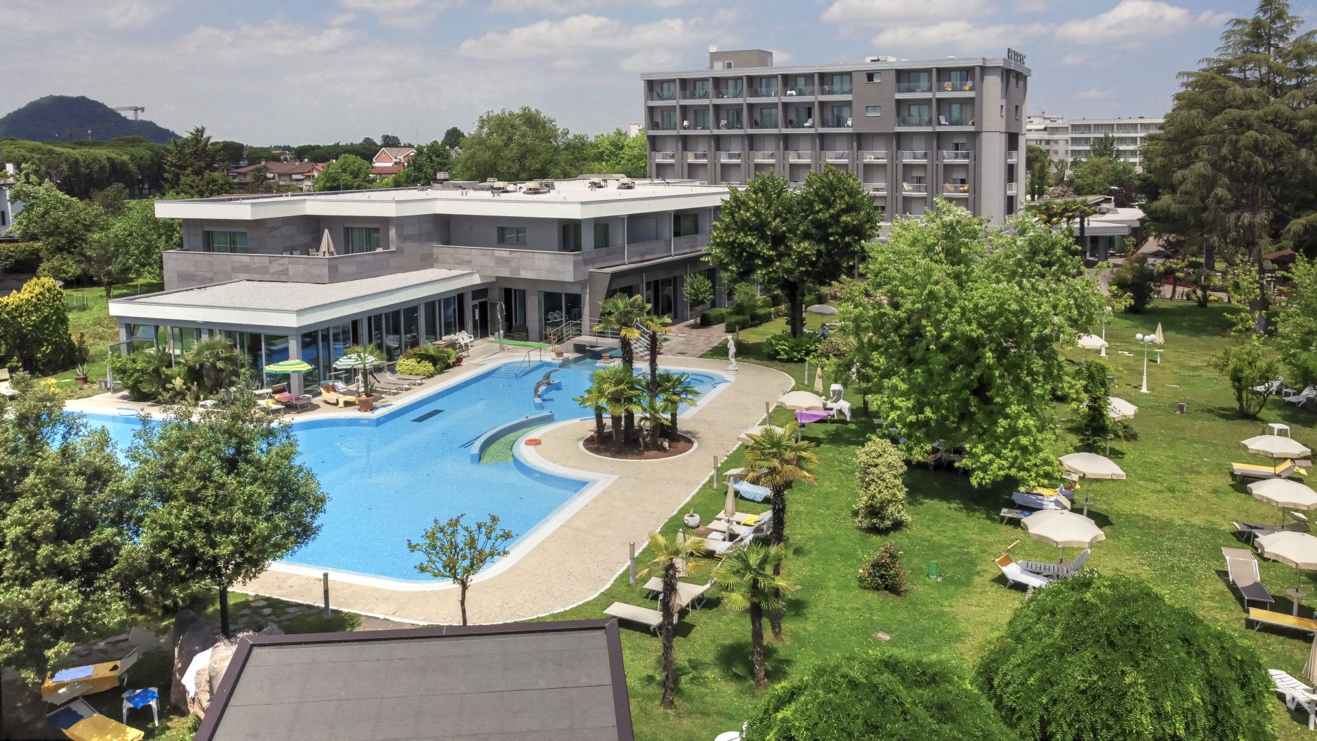 Das Hotel Terme Harrys' Garden**** Abano Terme in Italien online buchen ...